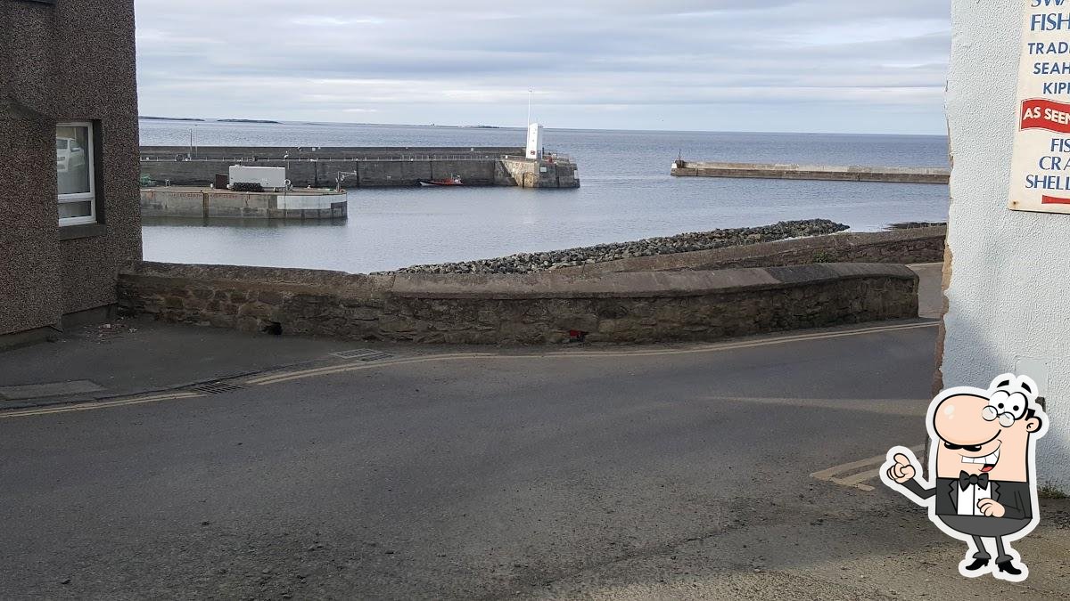Black Swan Inn in Seahouses - Restaurant menu and reviews