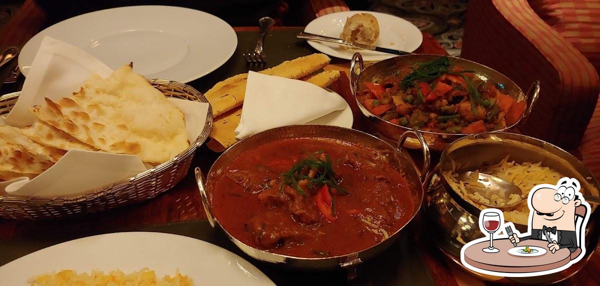 The Chinnery pub & bar, Hong Kong, 5 Connaught Rd Central - Restaurant ...