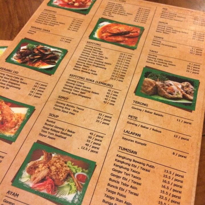Menu at Godong Salam Seafood Resto restaurant, Semarang
