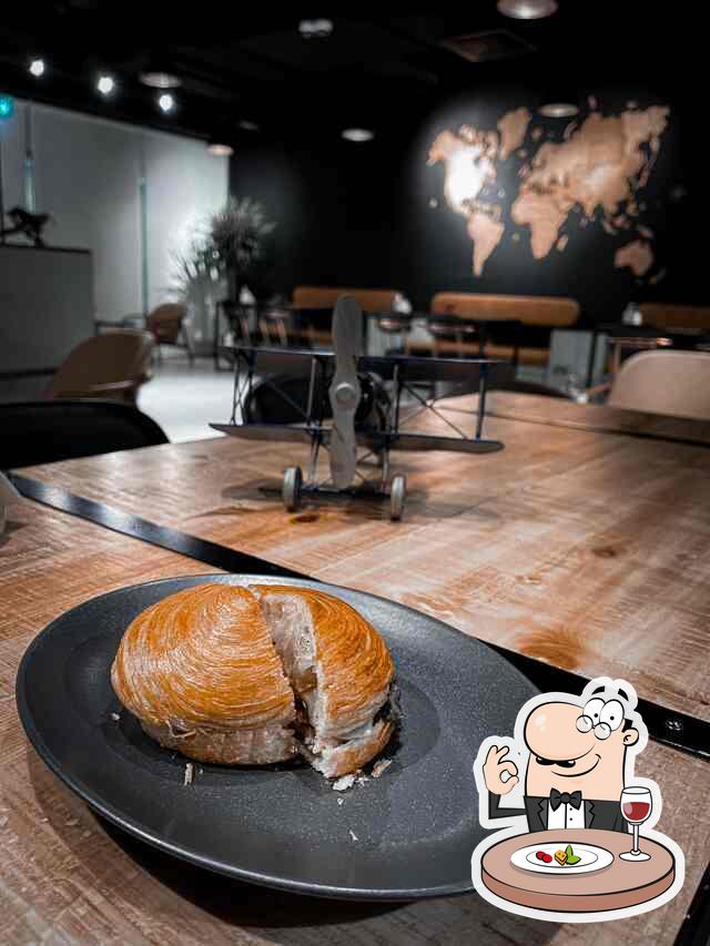 Aviator Cafe, Abu Dhabi - Restaurant menu and reviews