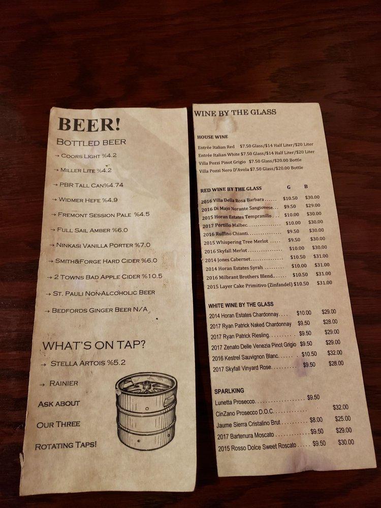 Menu at Garlini's Napoletana pub & bar, Wenatchee