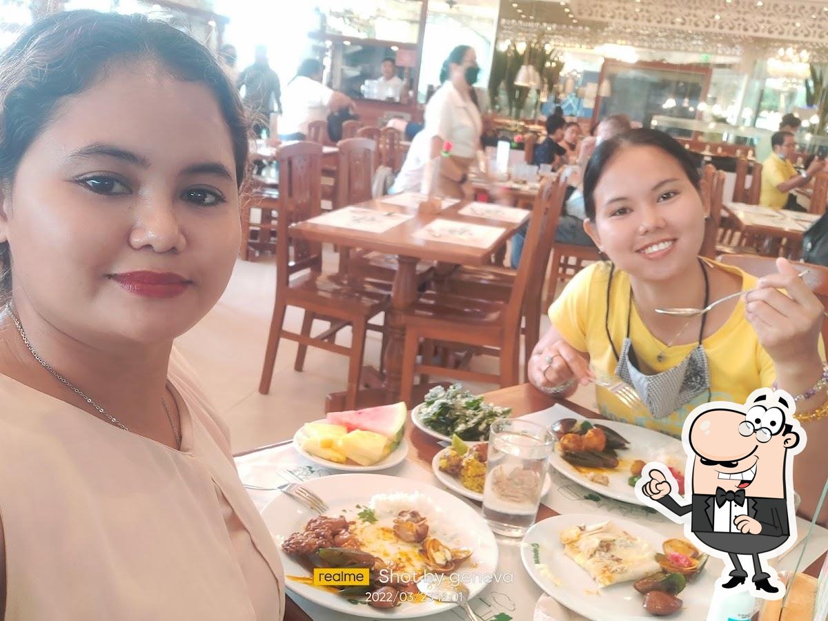 Cabalen Robinsons Butuan restaurant, Butuan City - Restaurant reviews