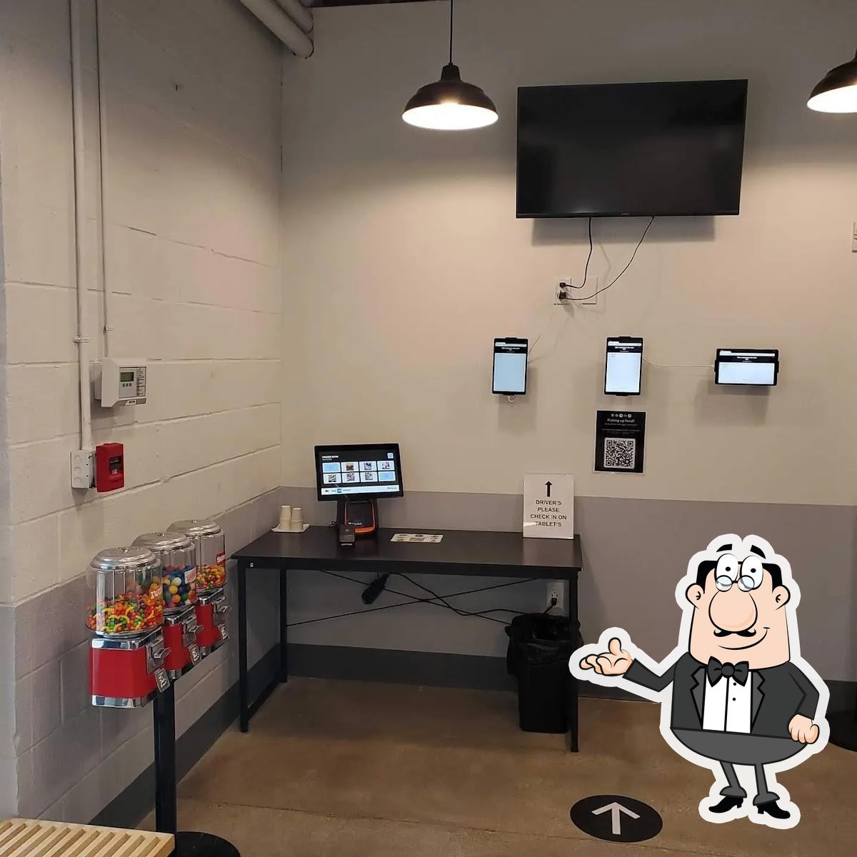 Lombrano Food Hall, San Antonio - Restaurant menu, prices and reviews