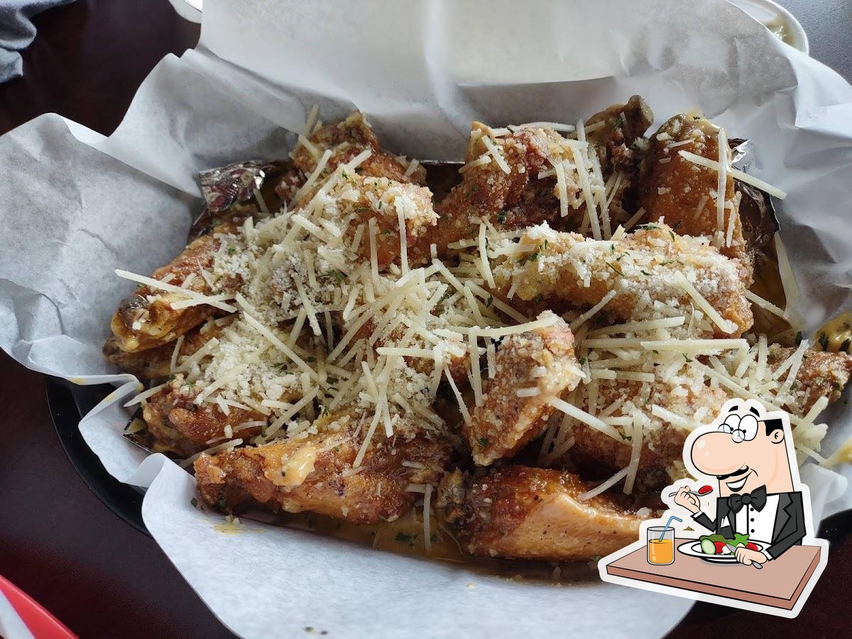 Outlaw Wings in Broomfield - Restaurant menu and reviews
