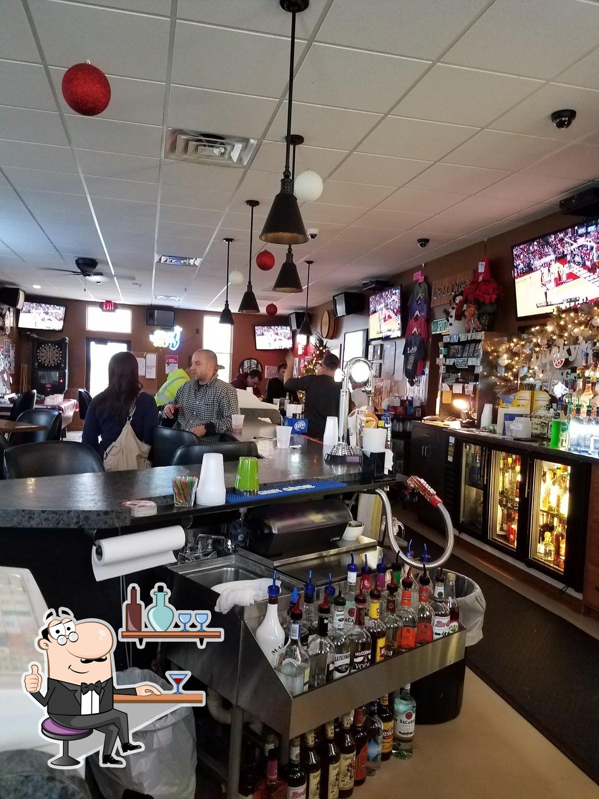Lucky's Pub and Grill in Wrightstown - Restaurant menu and reviews