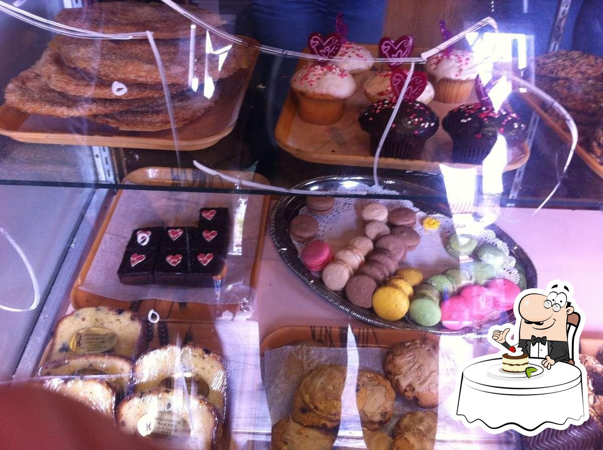 Moonside Bakery & Cafe in Half Moon Bay - Restaurant menu and reviews