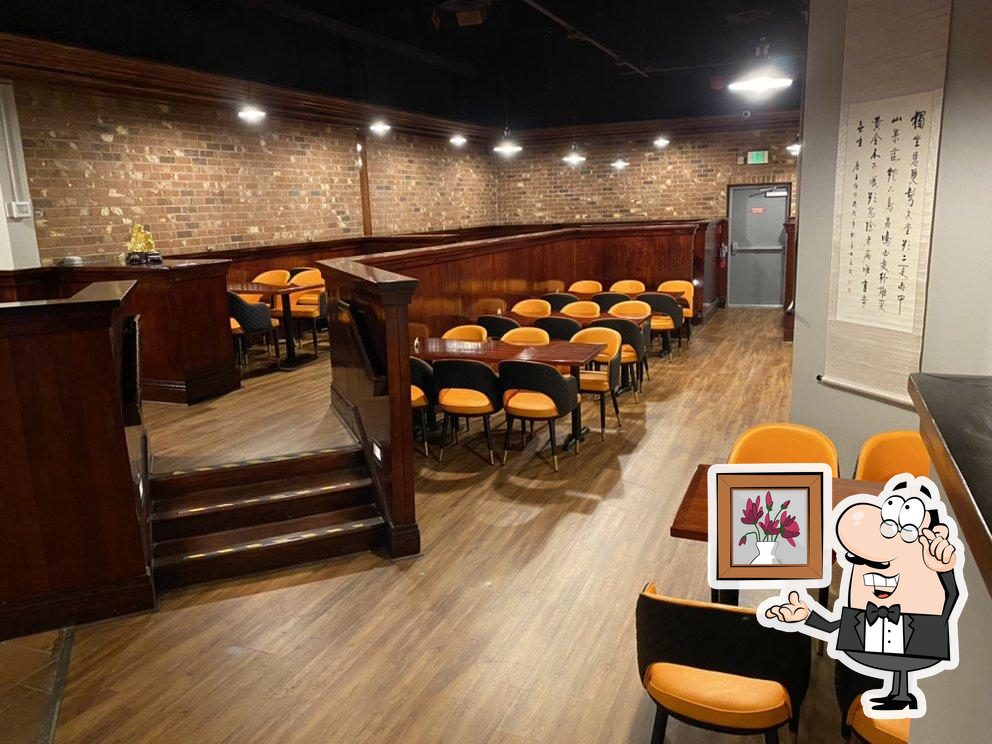 Triumph Valley, Renton - Restaurant menu, prices and reviews