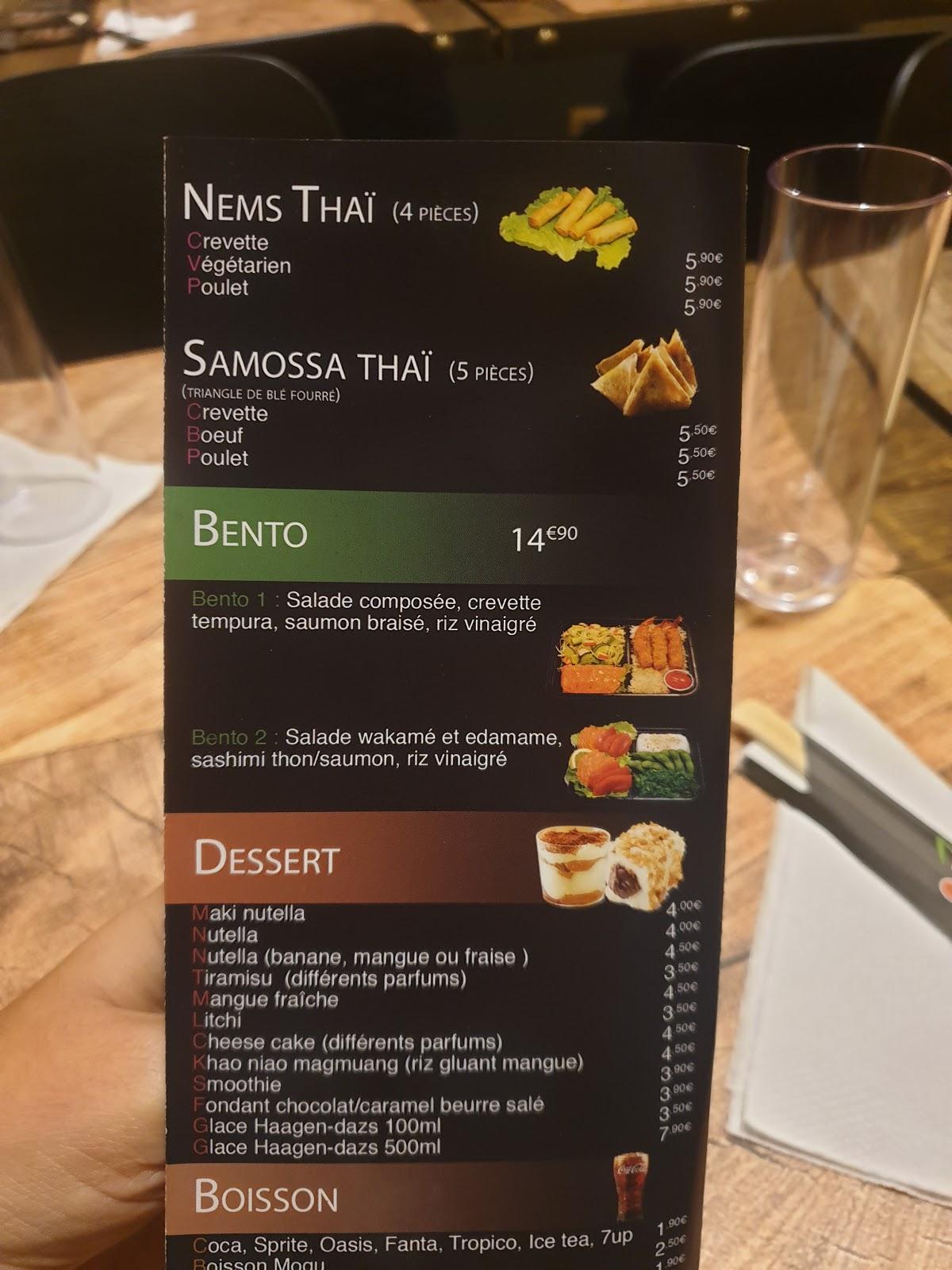 Menu at Asia Bay restaurant, Saint-Germain-en-Laye