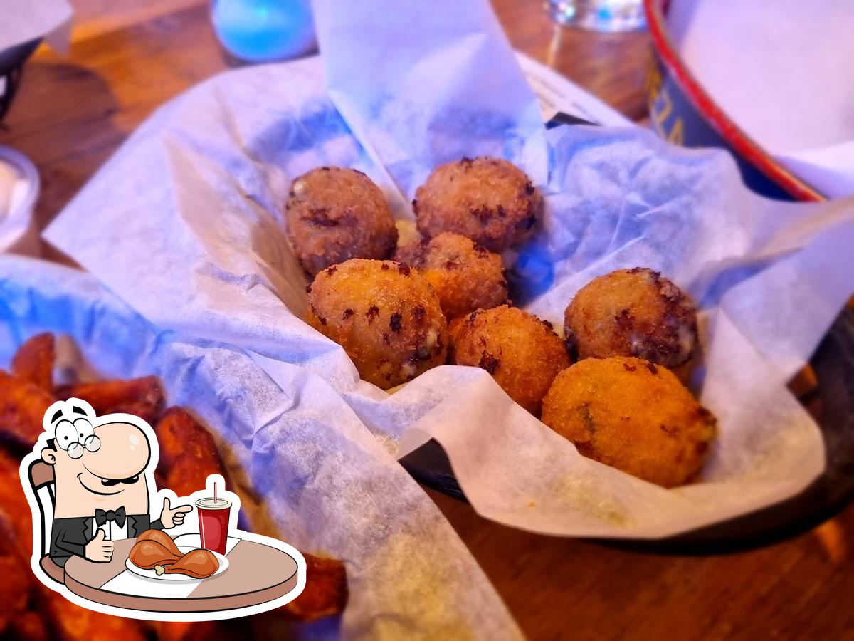 Boo Koos- Burgers-Shakes-Tex Mex in Falmouth - Restaurant menu and reviews
