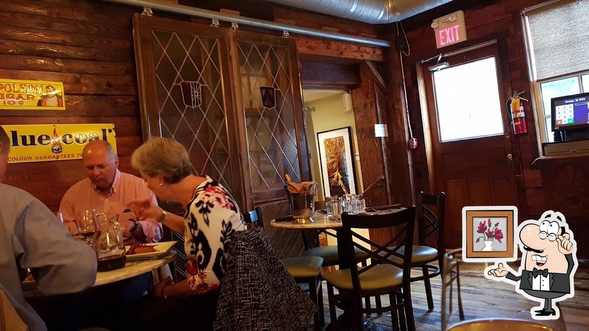 TIN Restaurant, 58 Brock St W in Uxbridge - Restaurant reviews