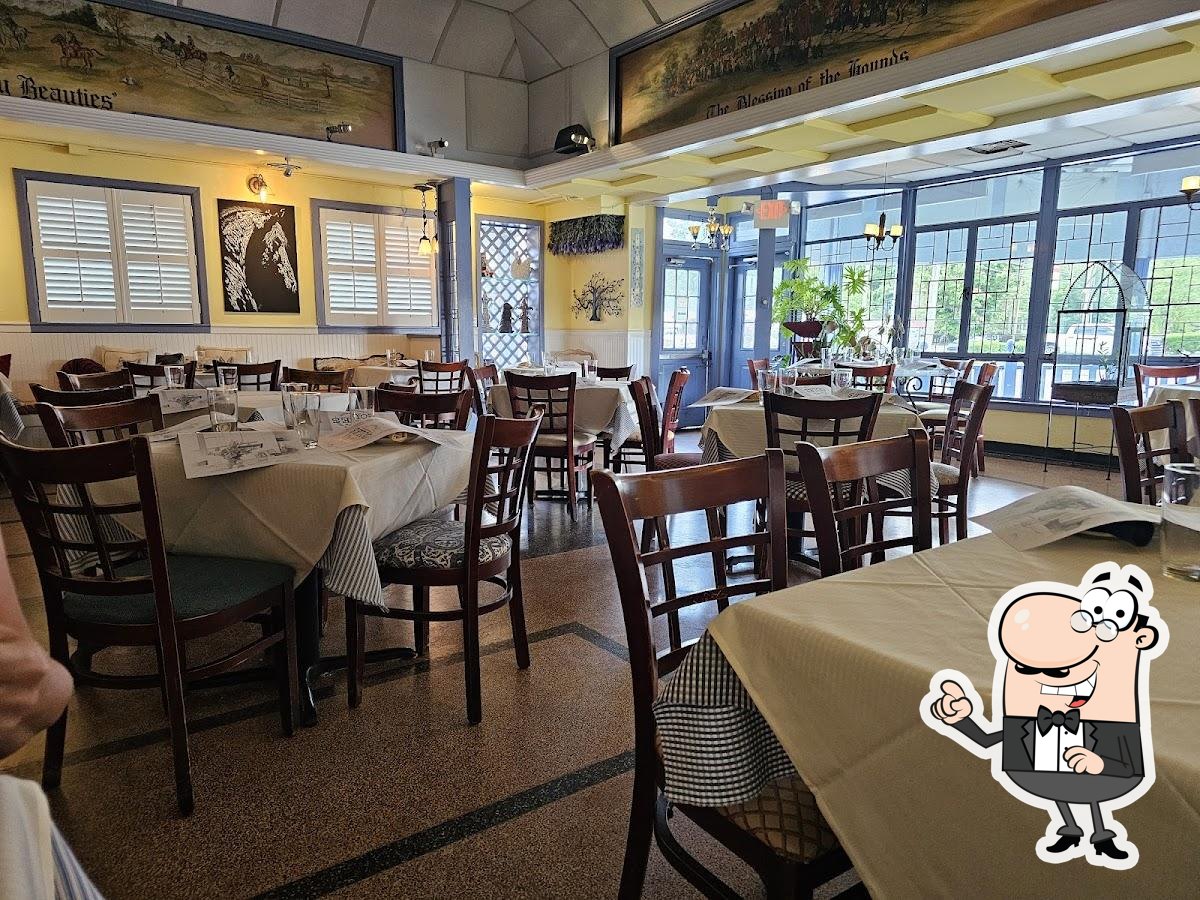 Coles 735 Main, Lexington - Restaurant menu, prices and reviews