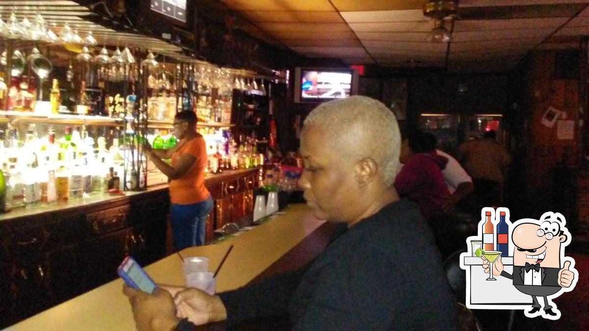 Harlem Tap Room in St. Louis - Restaurant reviews