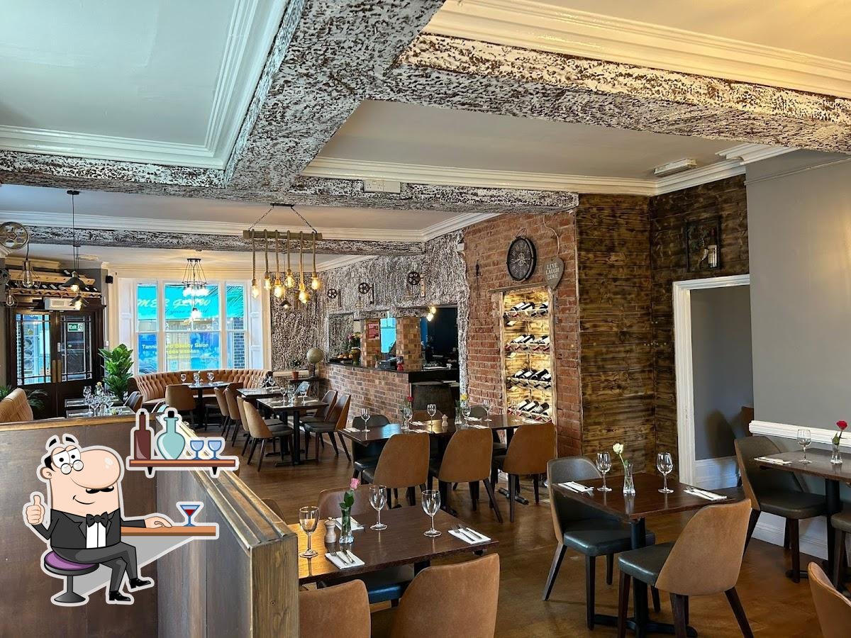 Ponte Vecchio, Tiverton - Restaurant menu, prices and reviews