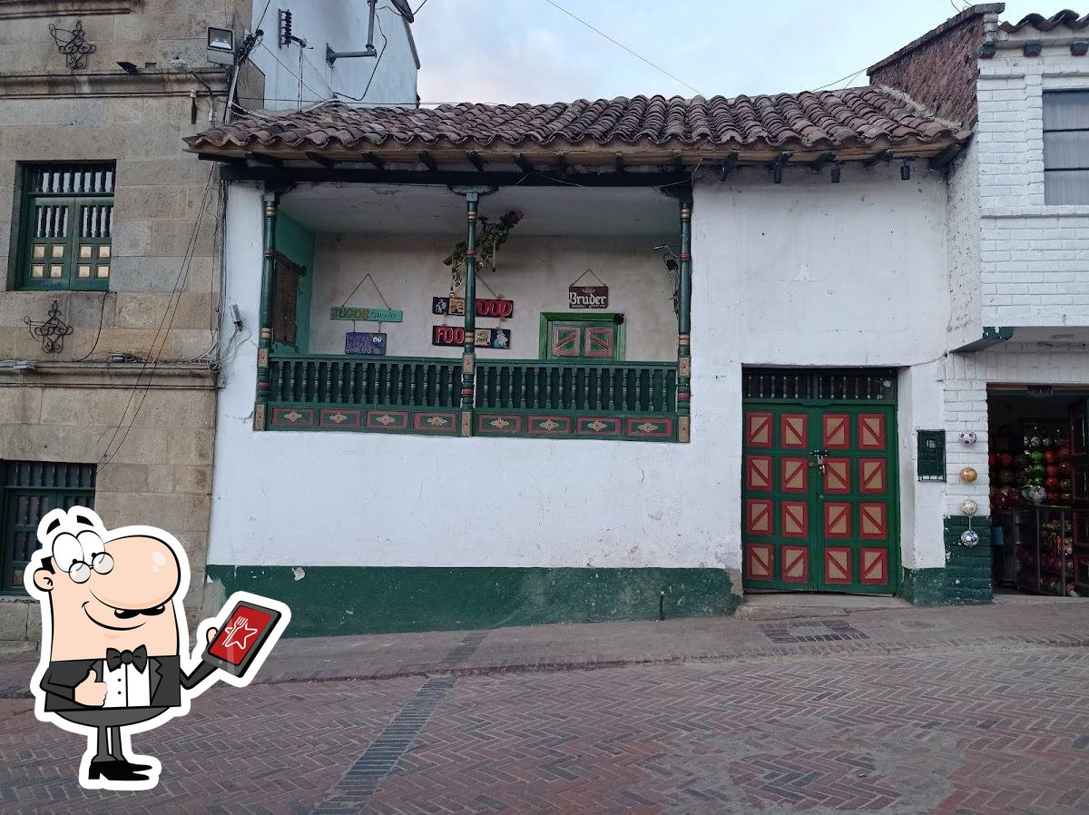 EL BALÓN CAFÉ - BAR, Mongui