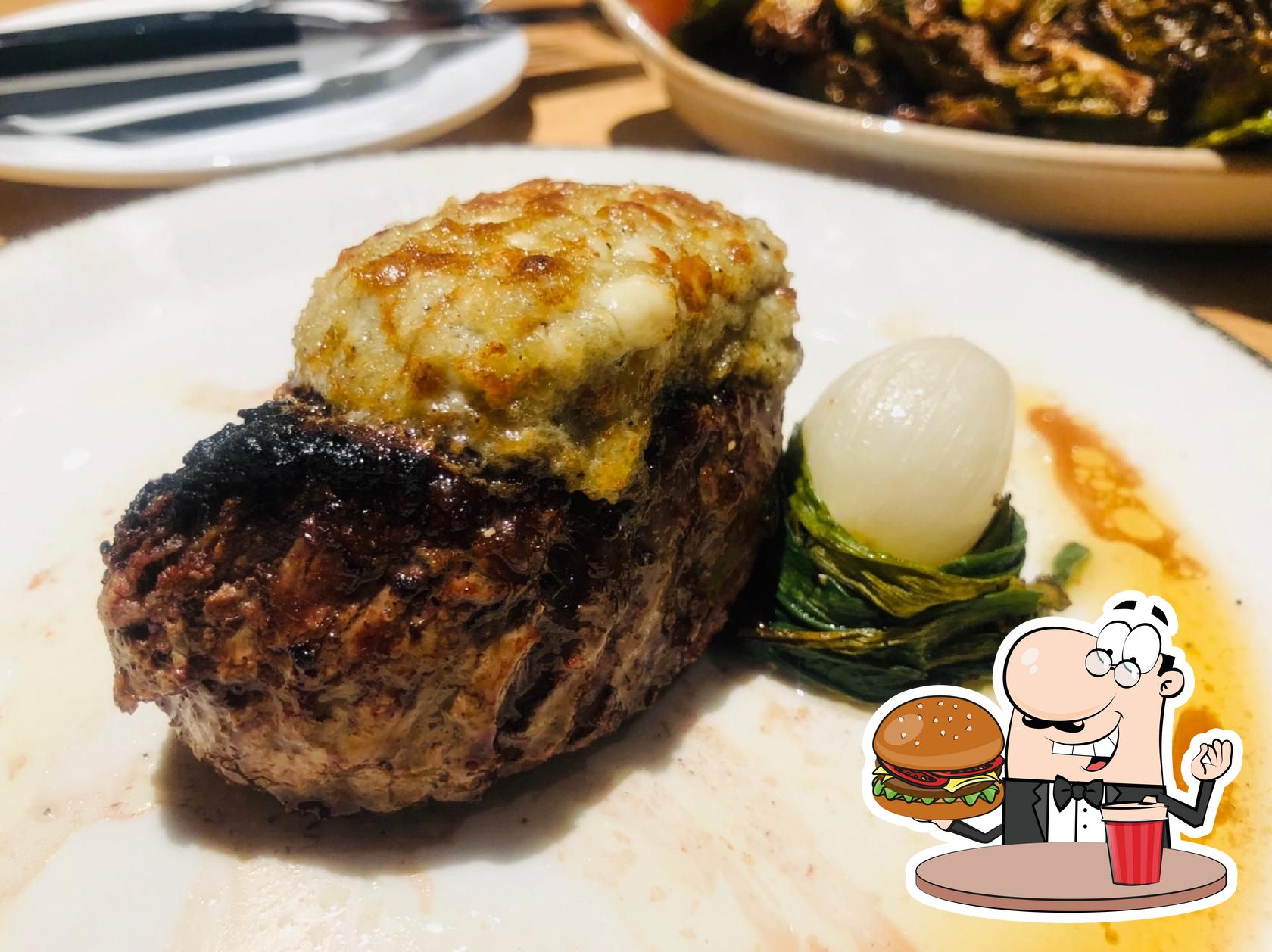 The Barrel Club in Oak Lawn - Restaurant menu and reviews