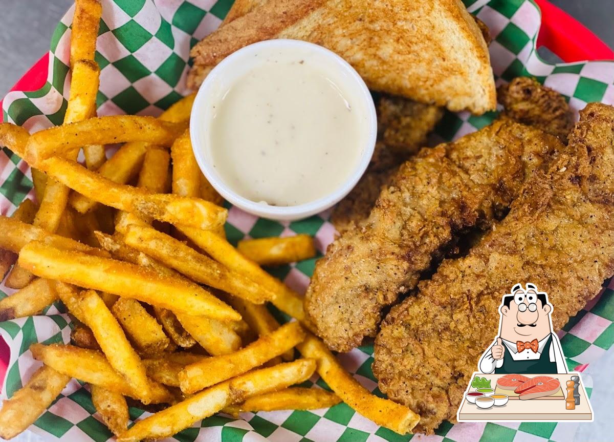 The Twisted Pickle in Blue Ridge - Restaurant reviews