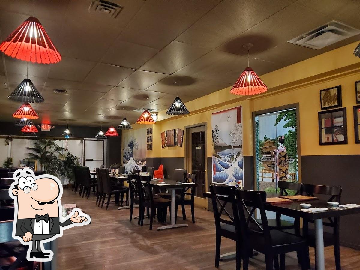 Momo Restaurant in Red Deer - Restaurant menu and reviews
