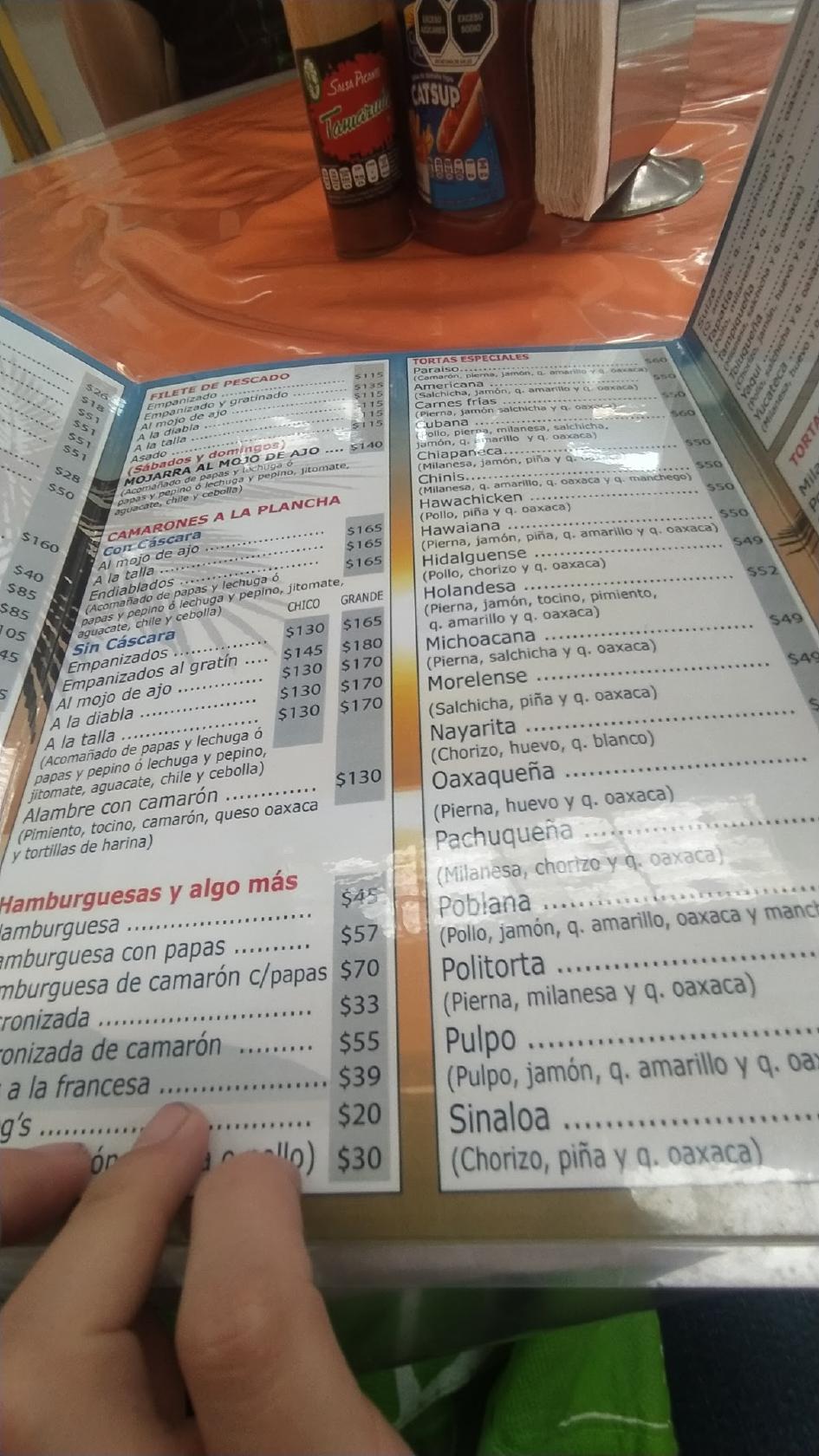 Menu at Mariscos y Tortas el Paraíso restaurant, Ciudad López Mateos
