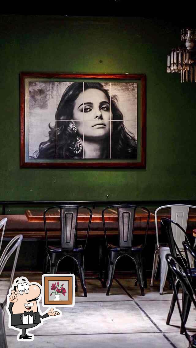 Blue Doors cafe, Bandung, Jl. Alkateri No.2 - Restaurant menu and reviews