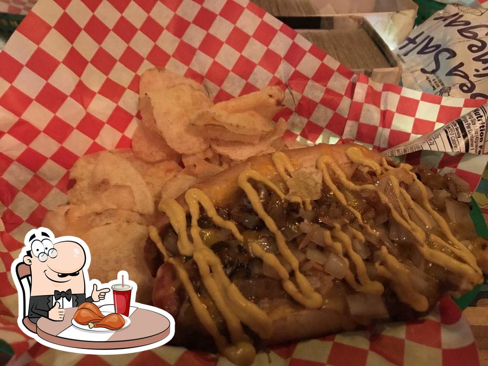 Flippers Tavern in Lubbock - Restaurant menu and reviews