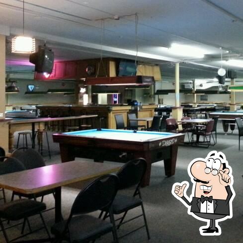 Nick's Pool Room and Restaraunt in Regina
