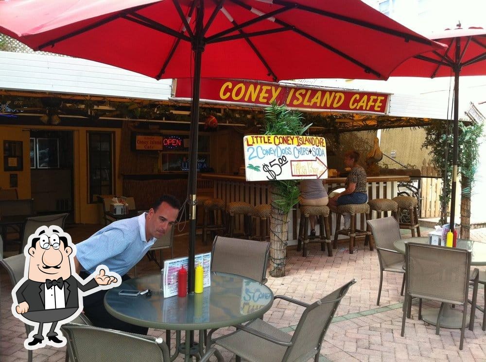 Sambusac Coney Island Cafe in Naples - Restaurant menu and reviews