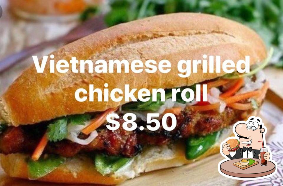 Chicken Run Lake Macquarie in Mount Hutton - Restaurant reviews