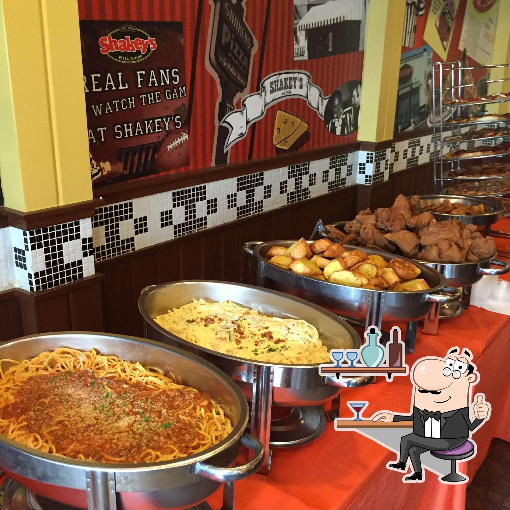 Shakey's (MCS), Makati - Restaurant menu, prices and reviews