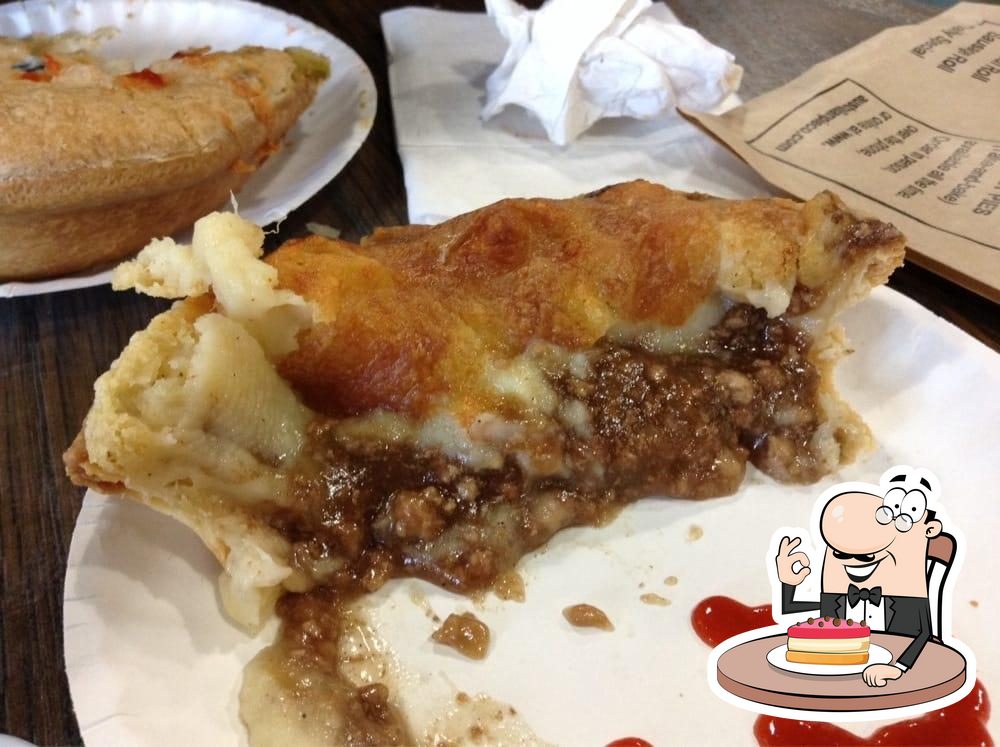Australian Pie Co, 425 SW 152nd St in Burien - Restaurant menu and reviews