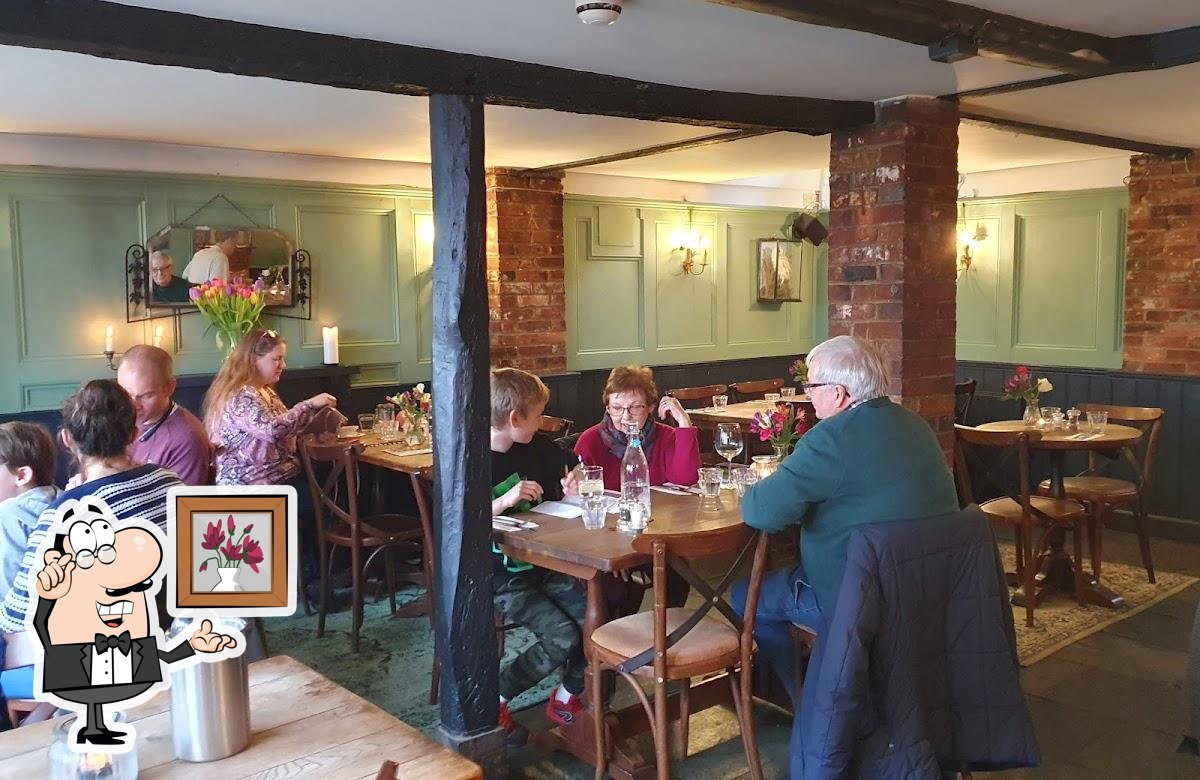 Three Tuns, Romsey - Restaurant menu, prices and reviews