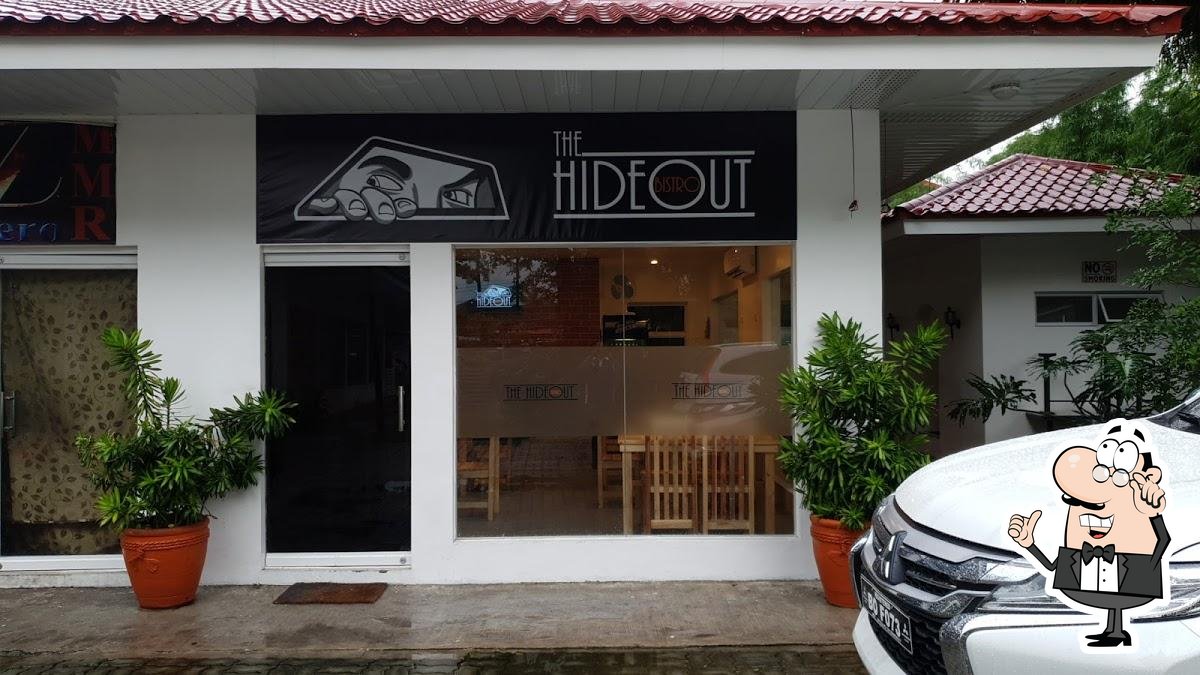 The Hideout Bistro pub & bar, Muntinlupa
