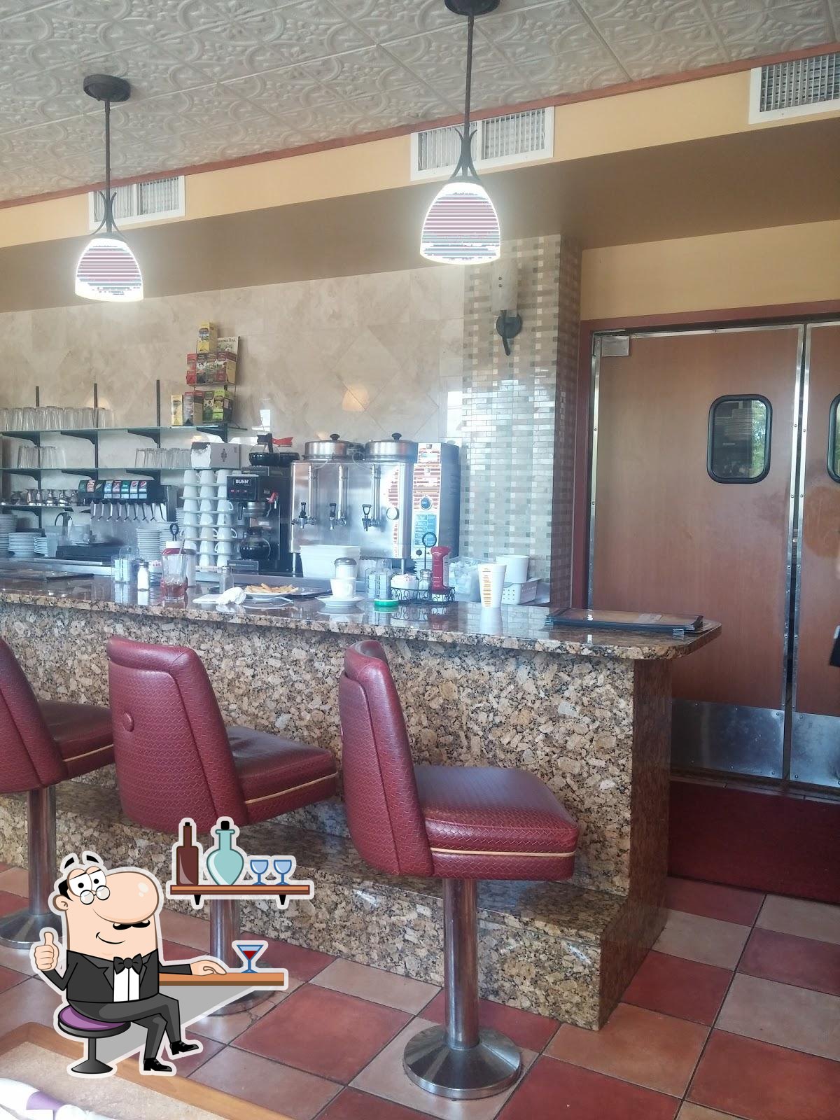 Superior, Emmaus - Restaurant menu, prices and reviews