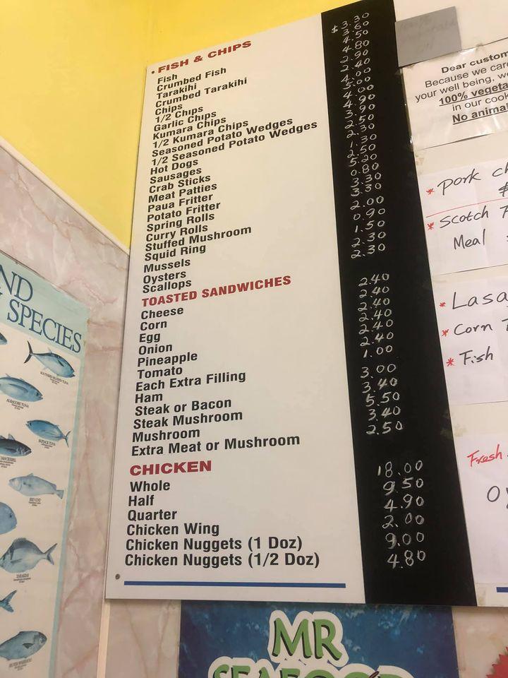 Menu at Holiday Inn Chinese Takeaways restaurant, Dannevirke
