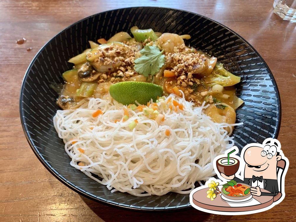 Sésame, 141 Atwater Ave in Montreal - Restaurant menu and reviews
