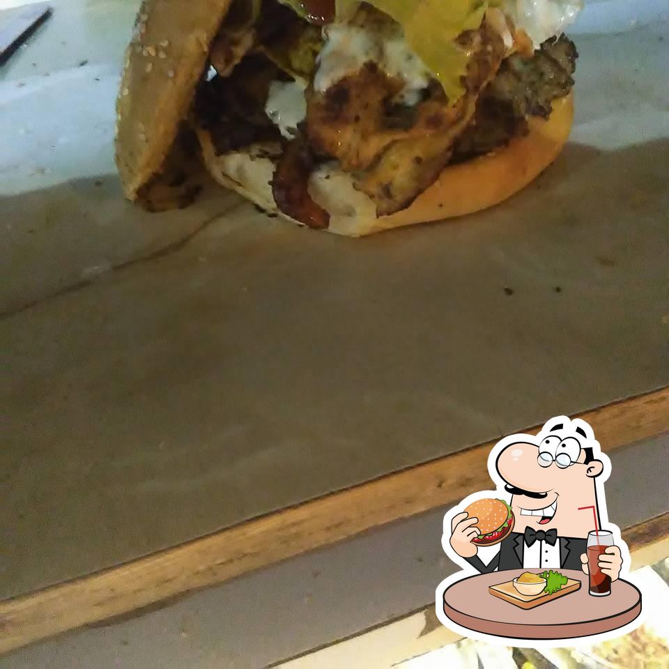 Chanchos Burgers, Mazatlán - Restaurant menu, prices and reviews