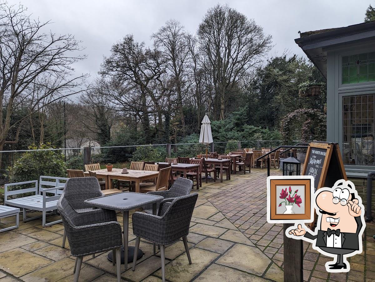 The White House, Leeds - Restaurant menu, prices and reviews