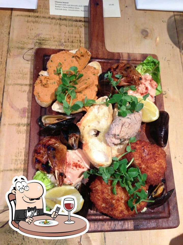 Wood Street Bar & Restaurant in London - Restaurant menu and reviews