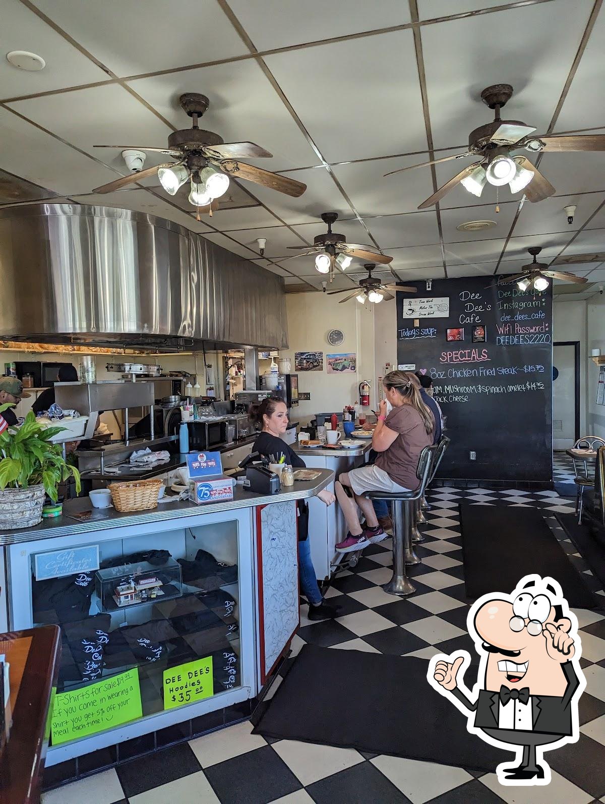 Dee Dee's Cafe, Valley Springs - Restaurant menu, prices and reviews