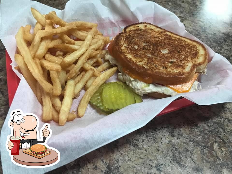 Old Smashins Bar & Grill in Suring - Restaurant menu and reviews