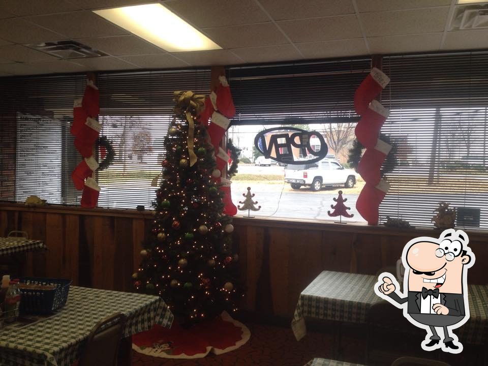 Backstreet BBQ in Hartwell - Restaurant menu and reviews