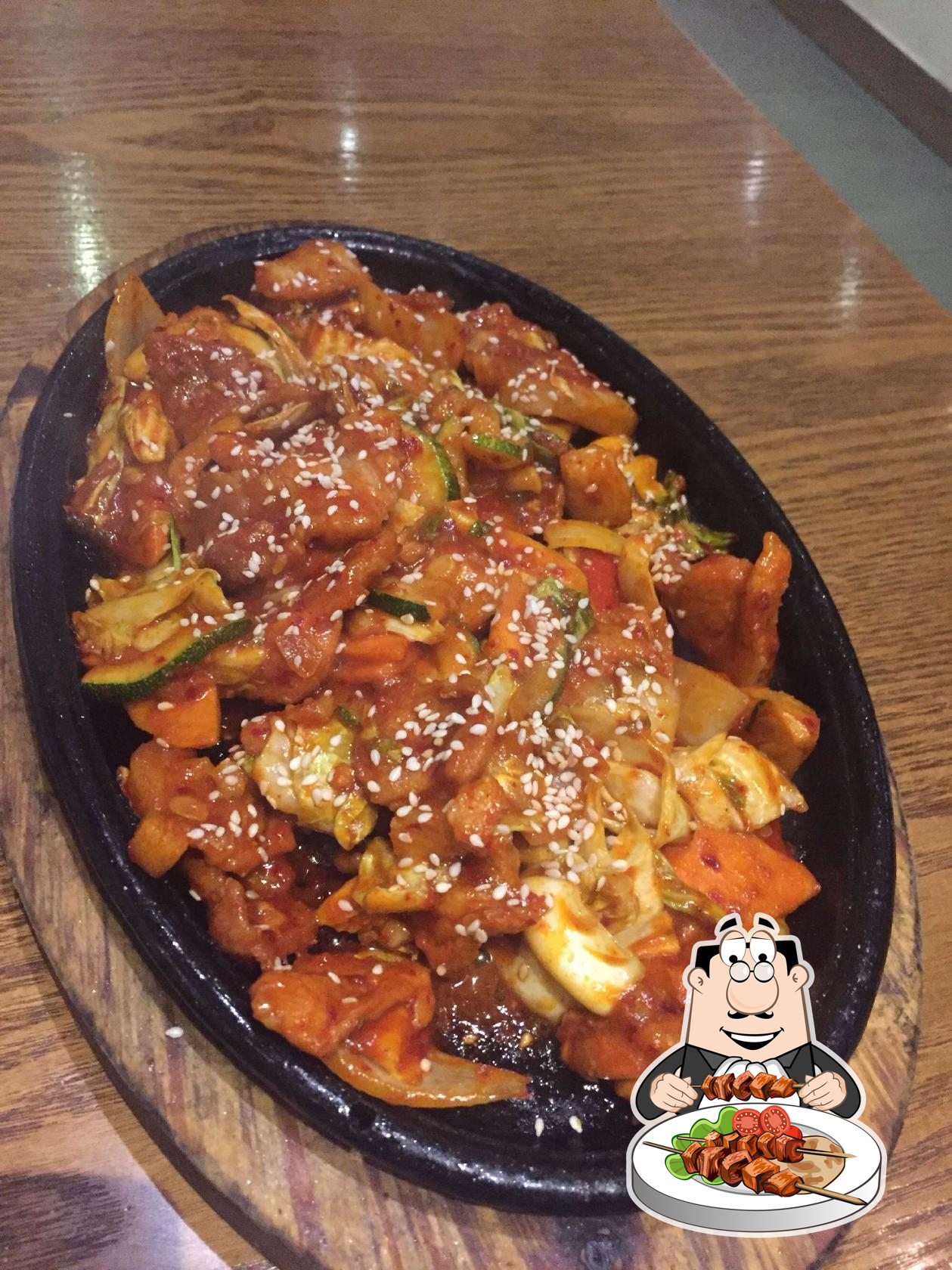 Captain Hwang restaurant, Makati - Restaurant menu and reviews