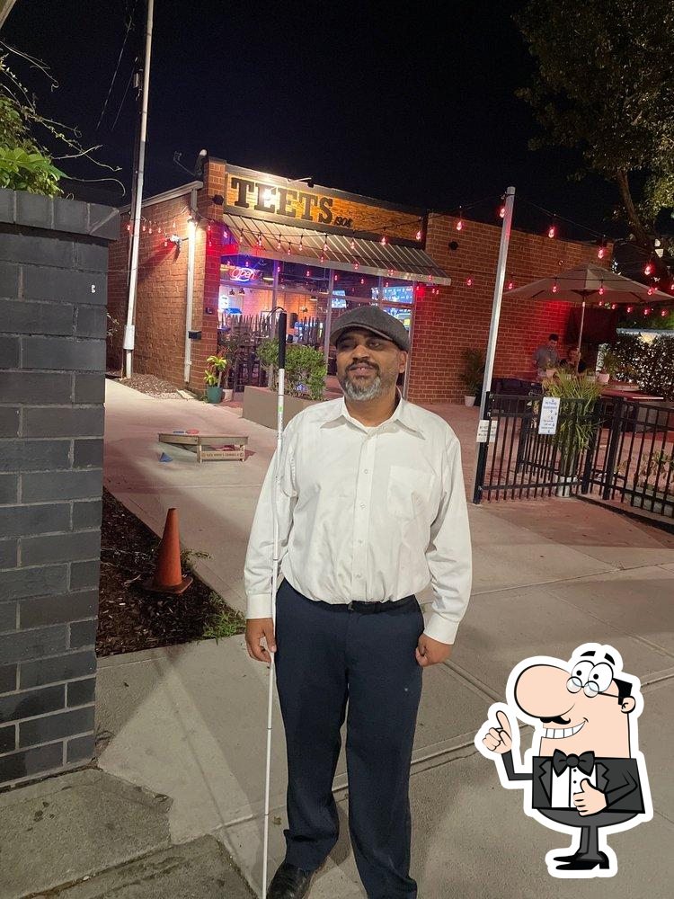 Teets in Raleigh - Restaurant reviews