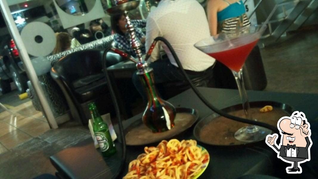 Vook Bar, Leon