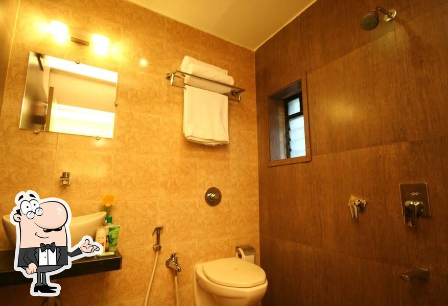 Hotel Ratna Palace Residency, Thane - Restaurant reviews