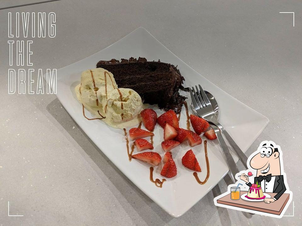 Arya Lounge in Woodford - Restaurant reviews