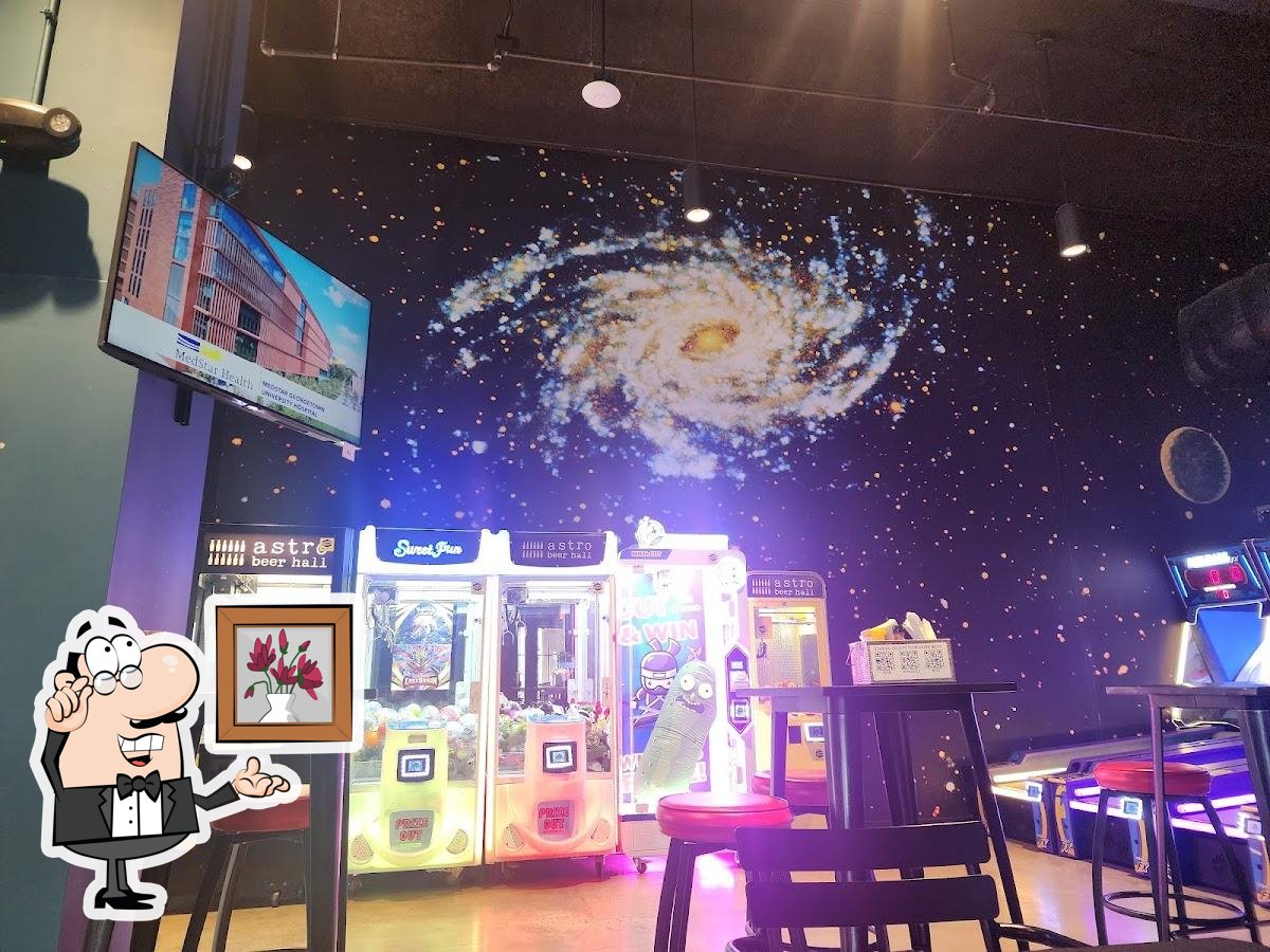 Astro Beer Hall, Arlington - Restaurant menu, prices and reviews