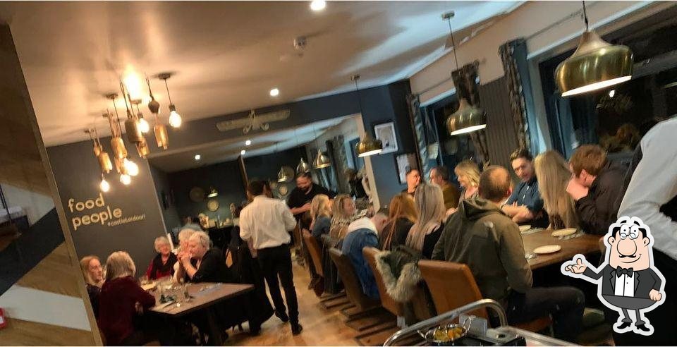 Castle Tandoori Chirk in Chirk - Restaurant menu and reviews