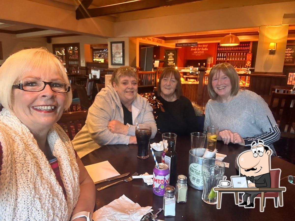 Middlemarch Farm - Dining & Carvery, Nuneaton - Restaurant menu, prices ...