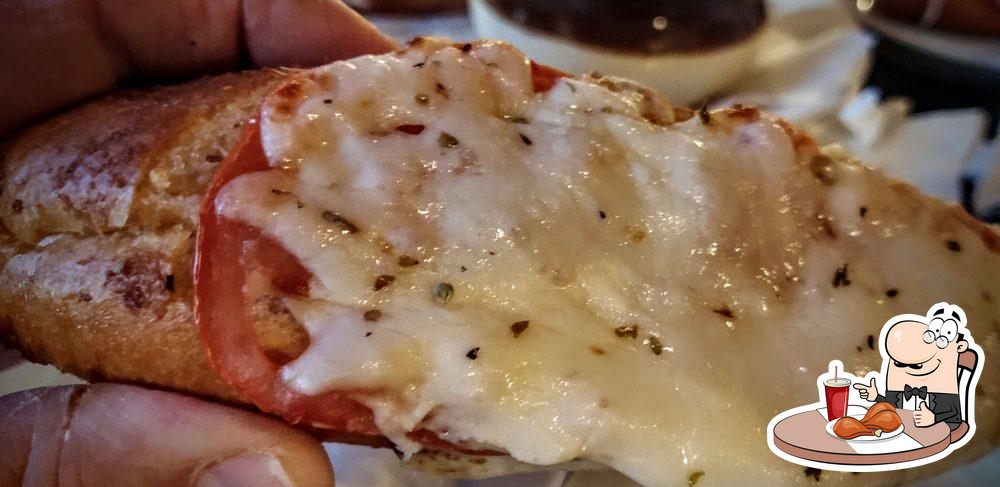 Pivot Lounge in Crown Point - Restaurant menu and reviews