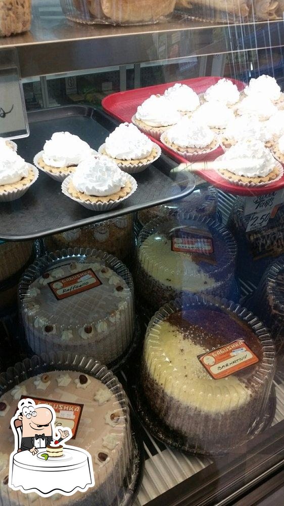 Babushka Russian Deli and Bakery in Wood Village - Restaurant reviews